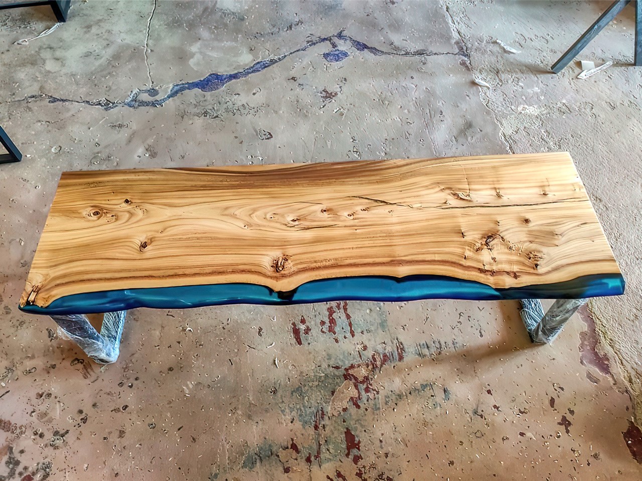 Bench For Dining Table - Epoxy Resin & Wood (Live Edge) - Vilasaa
