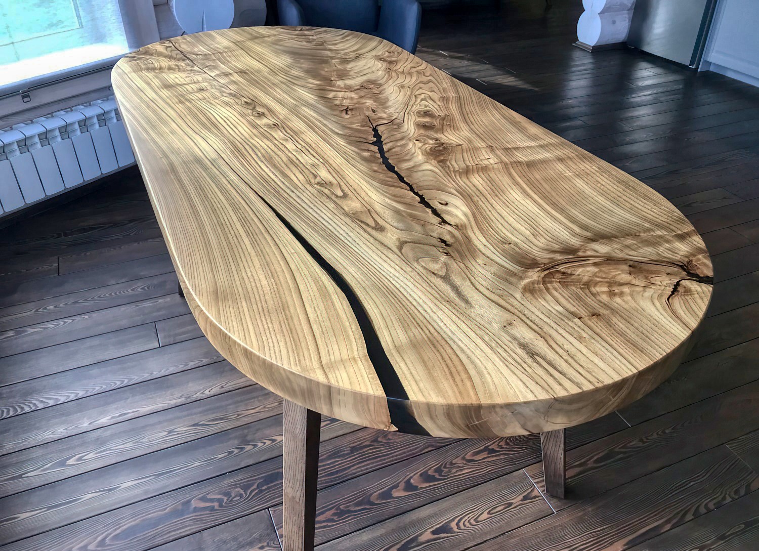 Curved Edges Conference Table - Epoxy Resin & Teak Wood - Vilasaa